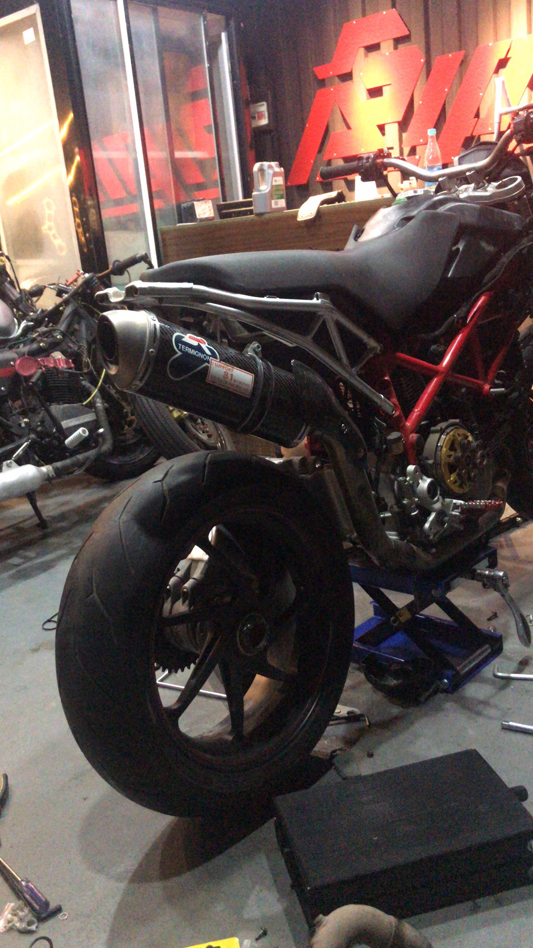 杜卡迪 1100SP 伪装_UG 12_模型图纸下载 – 懒石网